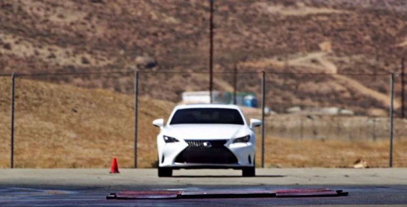 Slow Motion Lexus RC 350 F Sport sur StartandStop