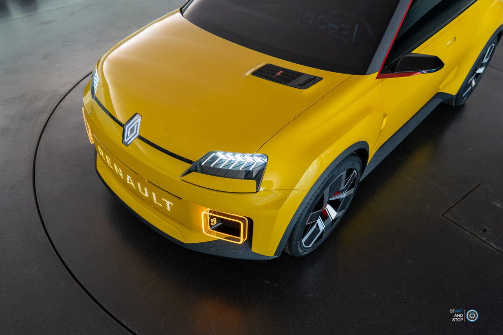 R5 Prototype shooting au centre de design Renault