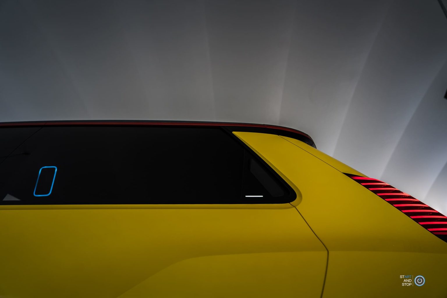 R5 Prototype shooting au centre de design Renault